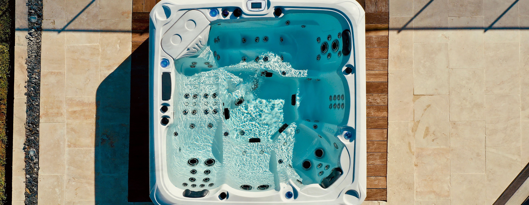 Orion spa: prices and info - Top-of-the-range Jacuzzi spa - 5 people